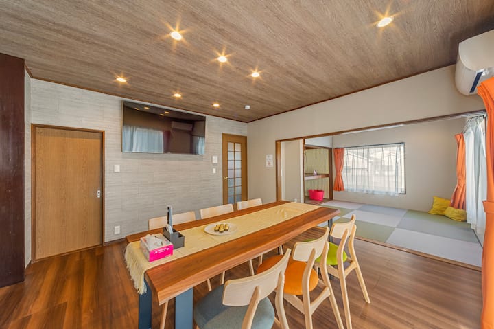 家族３世代、２家族、グループ旅行にピッタリの１棟貸しの別荘です。仕事の研修場所としても利用できます。 - Kisarazu