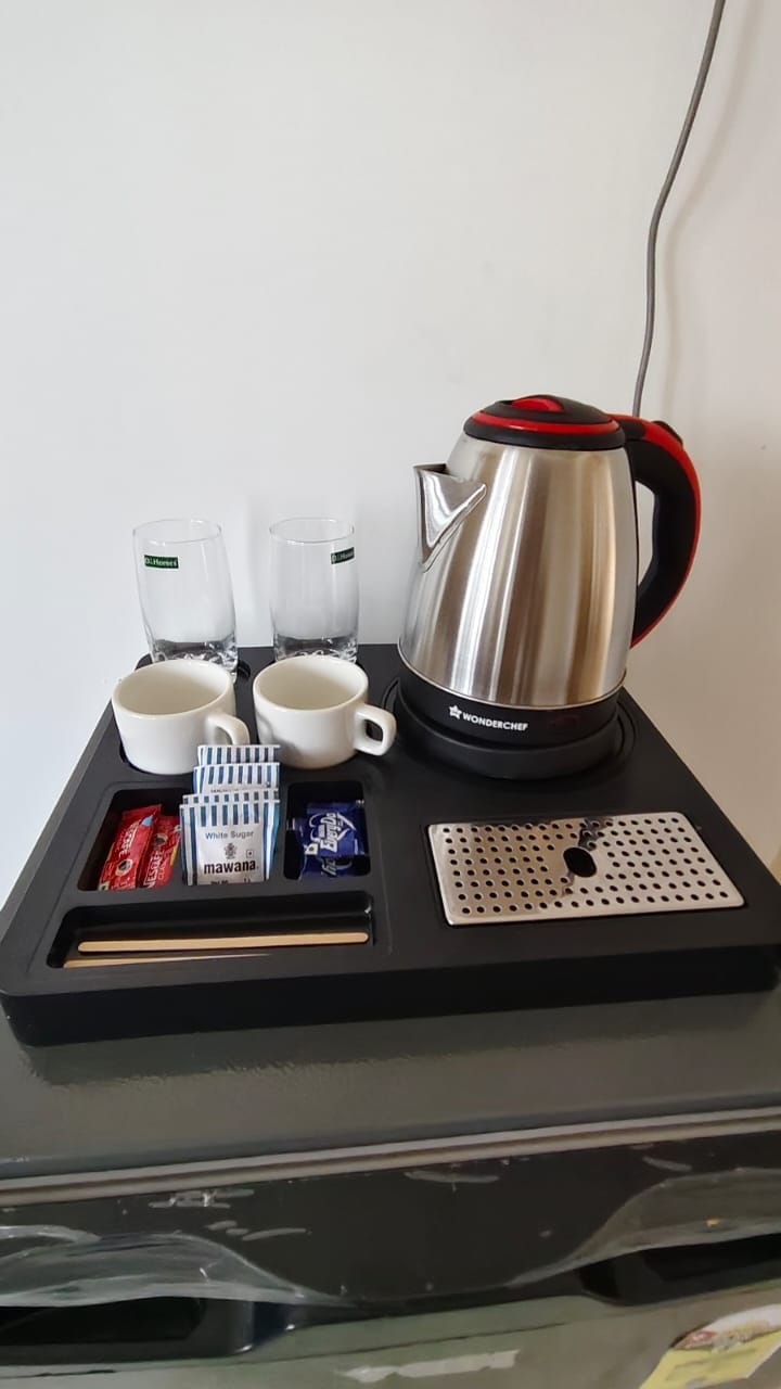 Venus Innenhof von Lavelvet - Gästehäuser zur Miete in Raigad ...