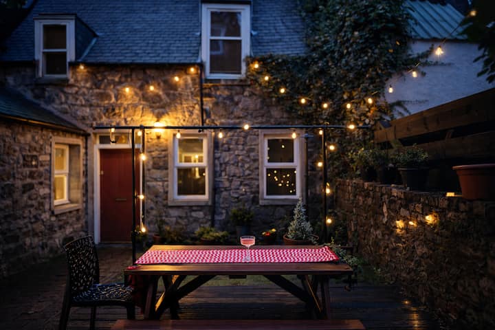 Secret City Cottage • Peaceful • Private Garden • - Aberdeen
