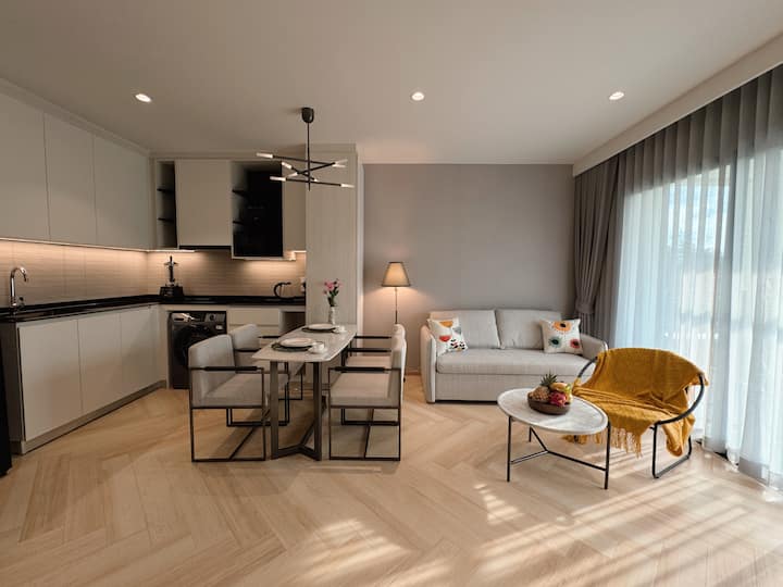 Bright & Large 1br | Bang Tao | Near The Beach - تايلاند