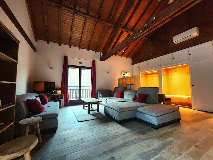 Ax-les-thermes Maison 12 Couchages Au Calme - Ax-les-Thermes