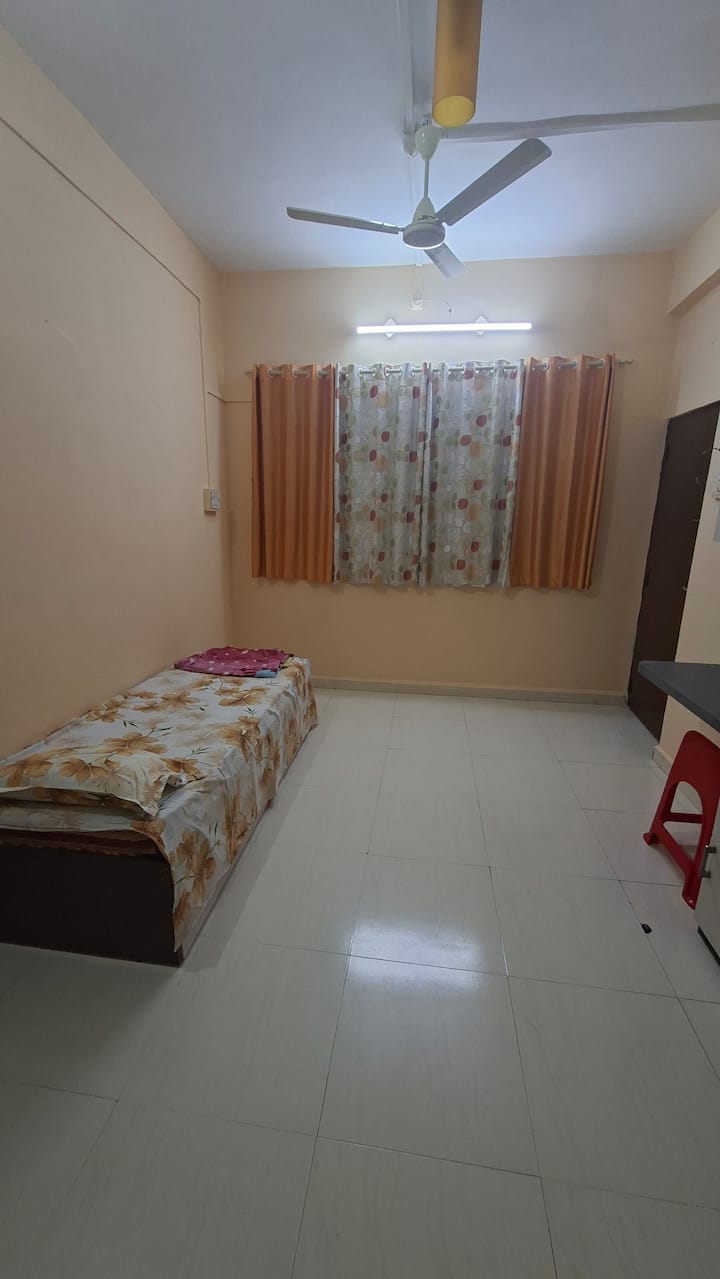 Shree Swami Samarth Home Stay - Solapur