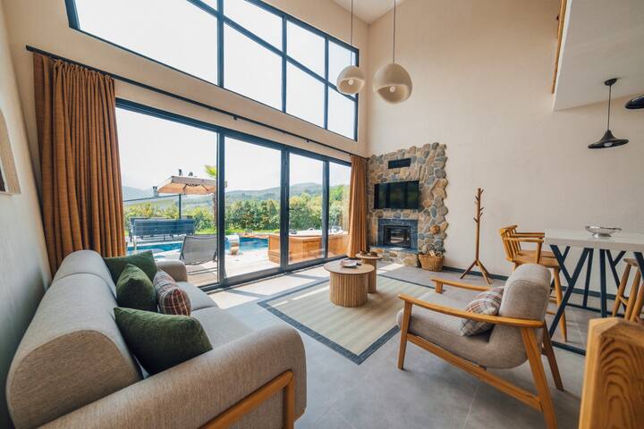 ıSıtmalı Havuzlu Jakuzılı Ladin Villa Sapanca - Sapanca
