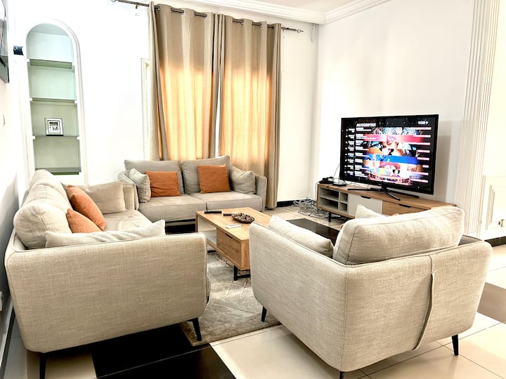 Appartement Meublé De 3 Chambres Salon - Brazzaville