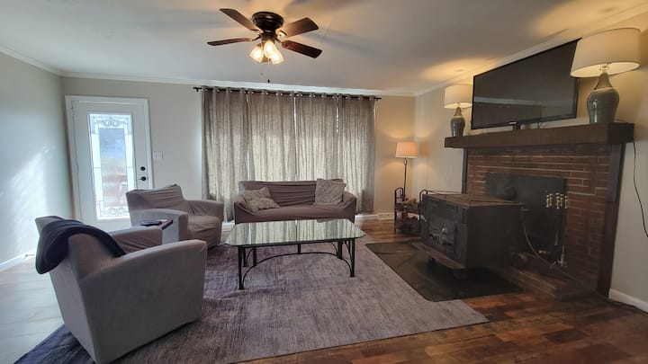 Mountain House - Boone, NC