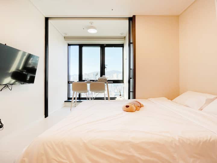 Mzstay 서면 ! #신축 #깔끔 #Netflix #트인View #Open Event - Busan