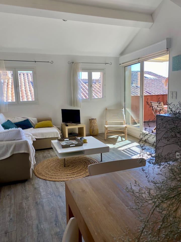 Charmant T2 Avec Terrasse Au Centre De Sanary - Sanary-sur-Mer