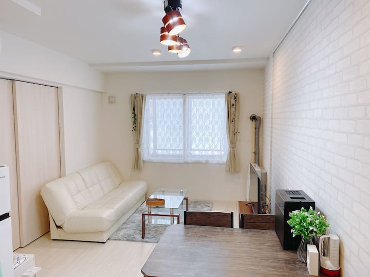 セール中！円山グルメ満喫　中心地大通から地下鉄7分  駅近1分  人気のエリア　新しく清潔な角部屋 - Sapporo