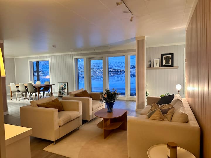 Apartment With Panoramic View - Norway