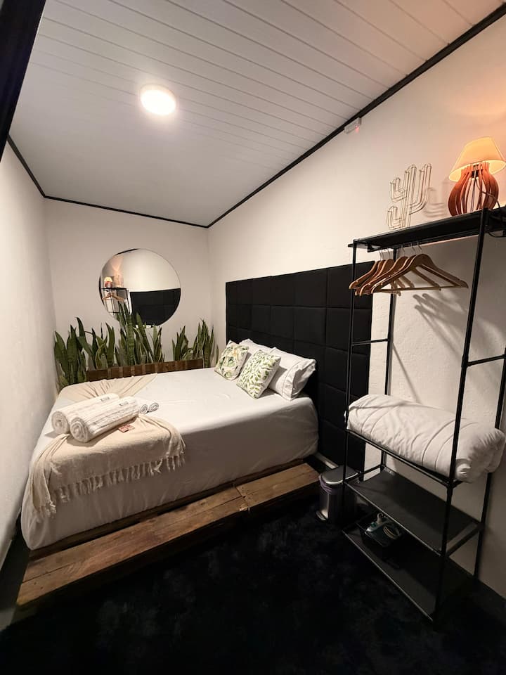 Mini Casa, Casa Inteira, Privativa, Casa Cristal. - Belo Horizonte