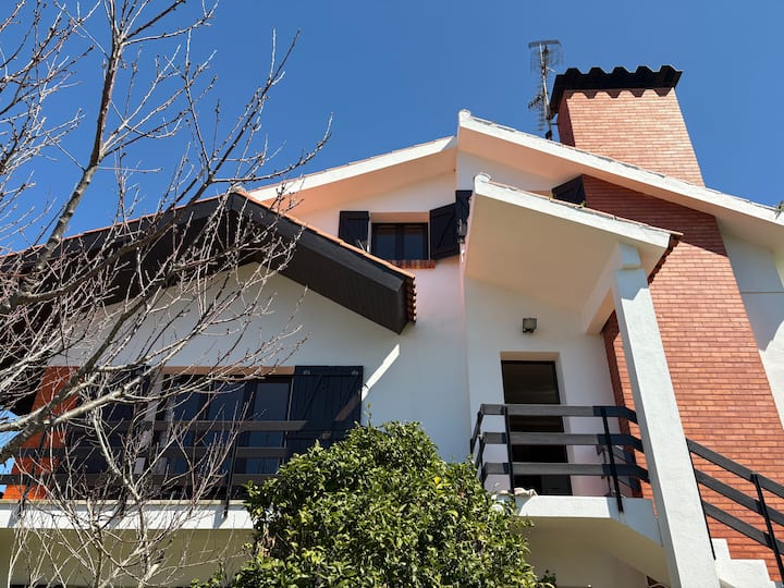 Alma Calorosa 6 Bedroom 3.5 Bath - Moledo