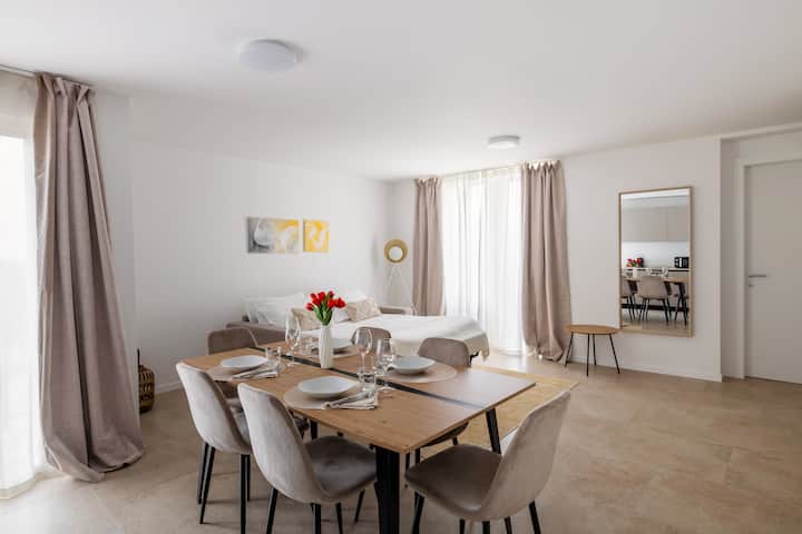 Refuge Romantique Au Cœur De La Vieille Ville - Locarno