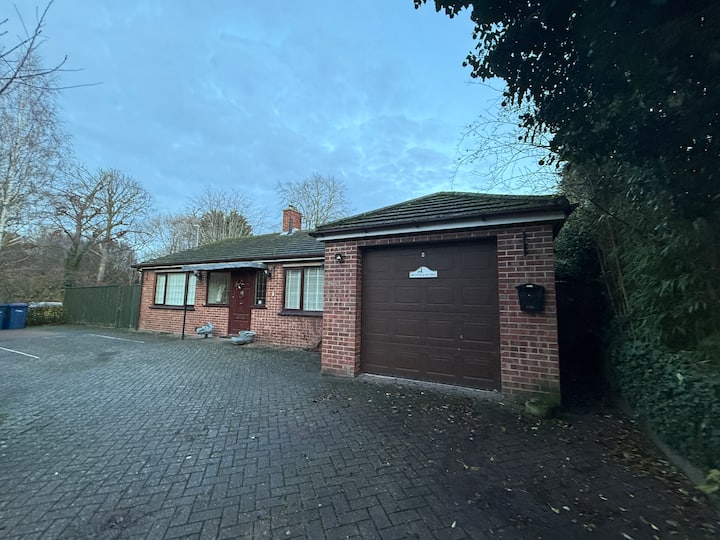 Aughamore House - Cambridge