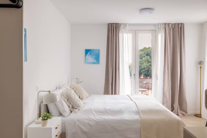 Romantic Retreat In Locarno’s Historic Old Town - Locarno