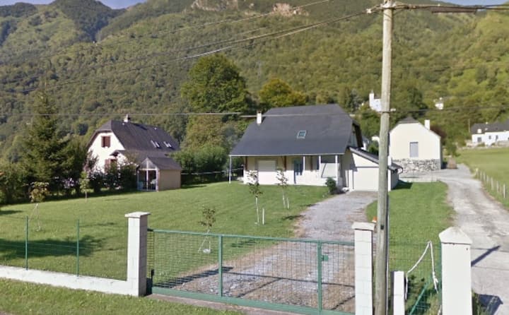 Maison 10 Pers. En Vallée D'ossau, 2 Wc, 2 Sdb - Gourette