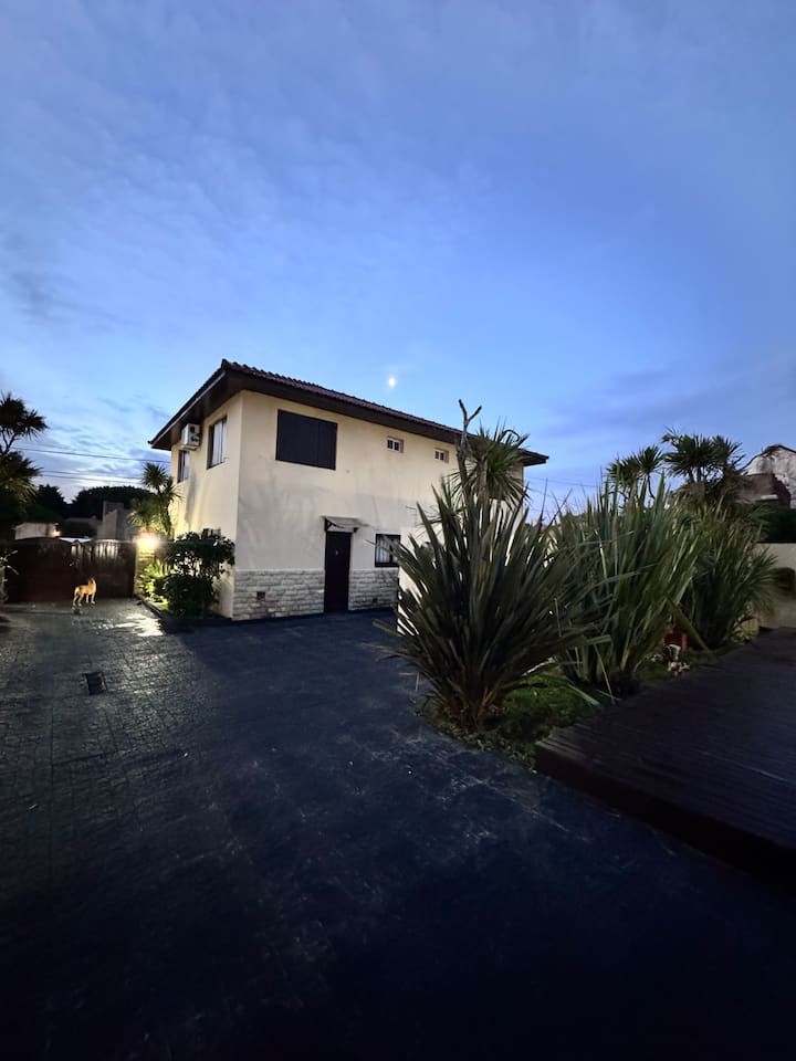 Confortables Cabañas A Metros Del Mar. - Miramar