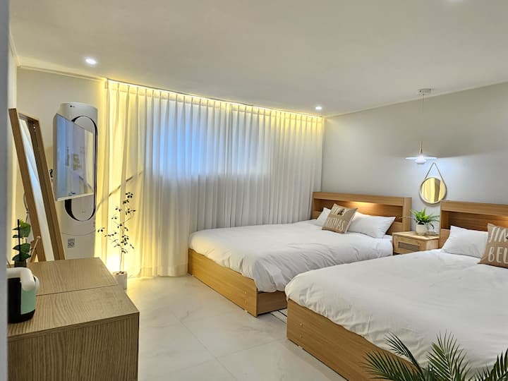 New 오픈/서초 이수역 도보7분/강남 명동/아늑한 감성숙소 /편의점10초/계단없는1층입구 - Seoul