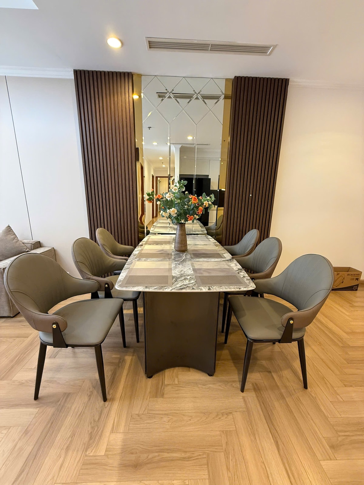 Espacio tranquilo P072711 - Departamentos en renta en Hai Bà Trưng, Hà ...