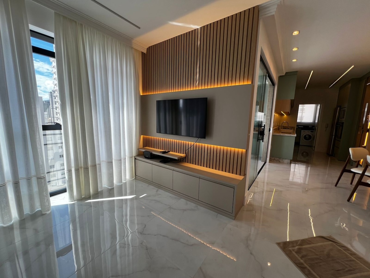 Haut de gamme, neuf, rue du McDonald's, près de la mer - Appartements à ...