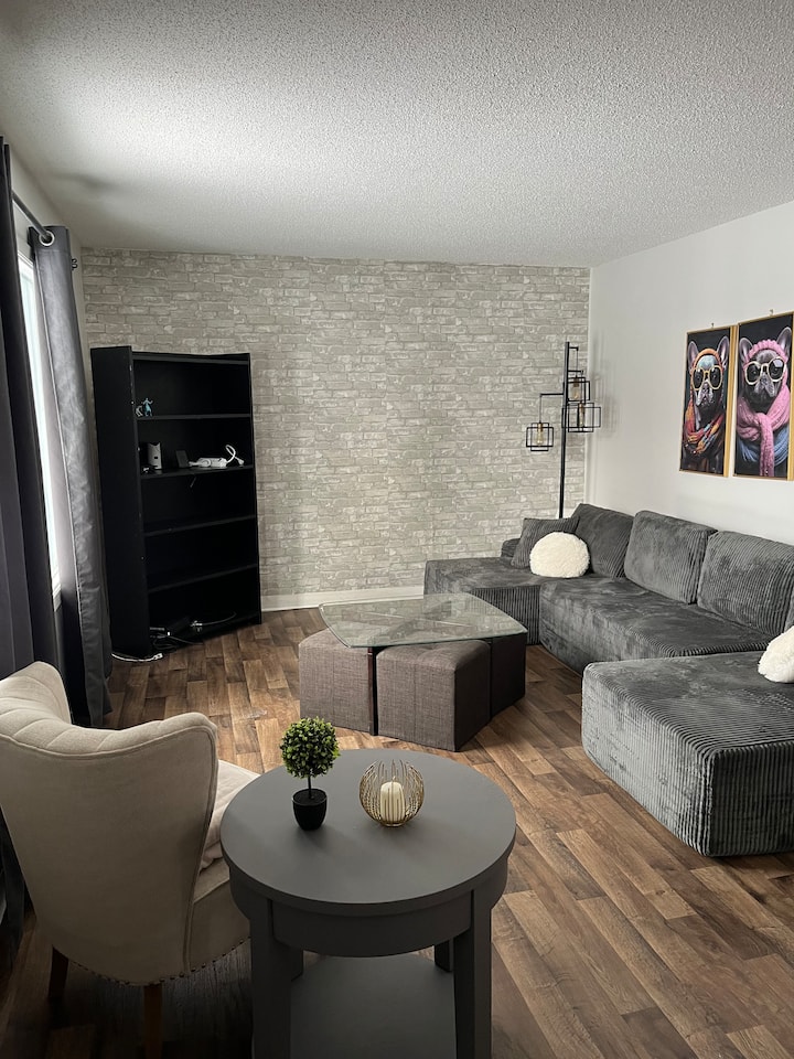 Cute 1-1/2 Story House - Tisdale