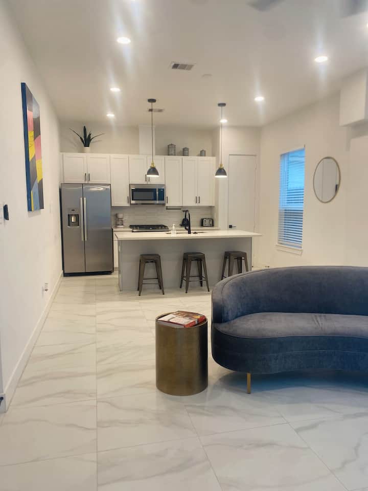 Luxury Living Collection - Northside - Houston