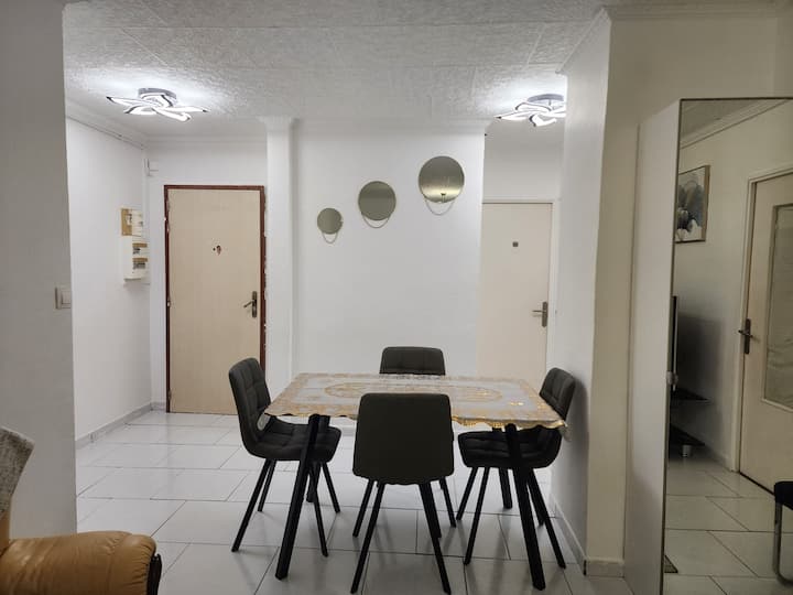 Appartement T4 Entier Dans Un Quartier Calme - Besançon