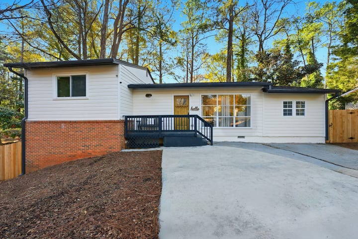 Charming 3br 2.5ba Home 5 Mins From Braves Stadium - Smyrna, GA