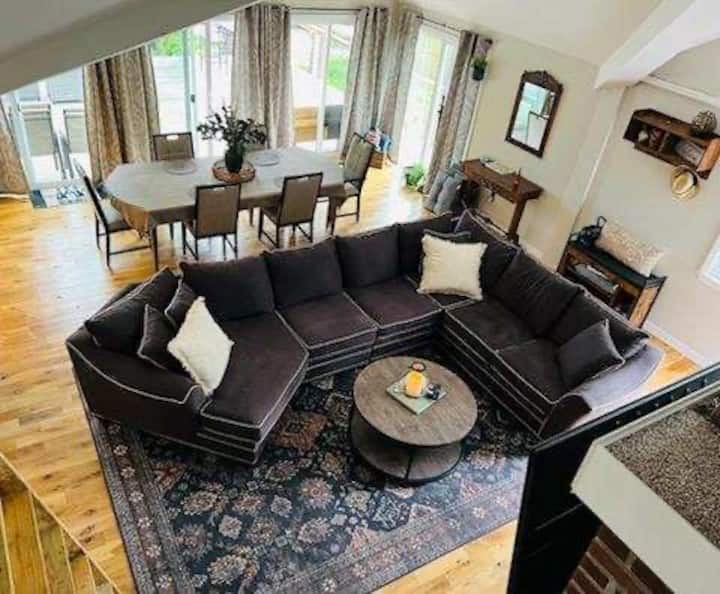 Serene Waterfront Bungalow - Private Lake Access - Red Hook, NY