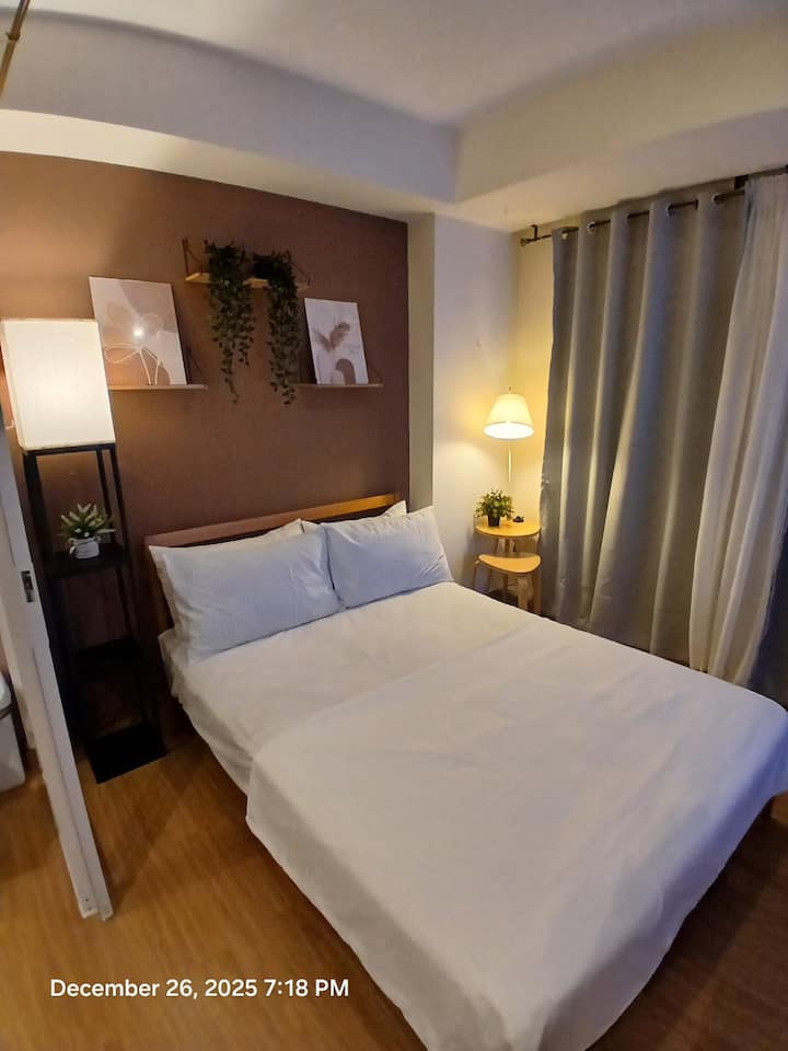 1br Condotel In Azure Urban Resort Near Naia #Bh3 - Parañaque