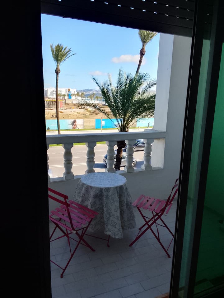 Bel Appartement Donnant Sur La Marina De Tanger - Tangeri