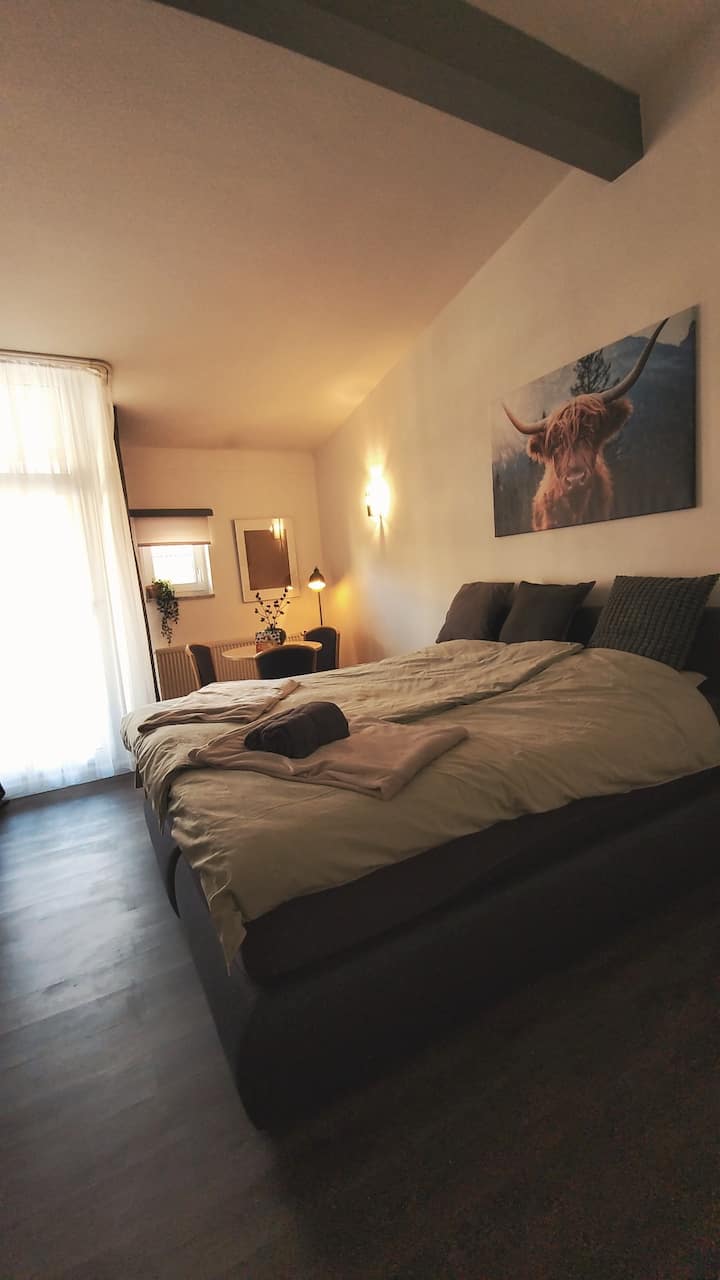 Studiolm – Gemütliches Apartment Mit Balkon - Hoher Bogen