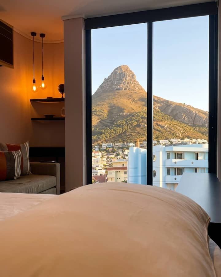 The Flamingo 608 - Lions Head View - Le Cap