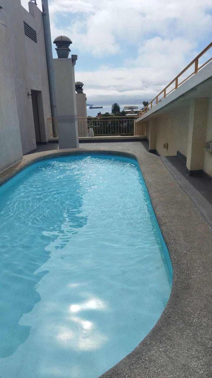 Arriendo Dpto. A Un A Cuadra De La Playa. - Valparaíso