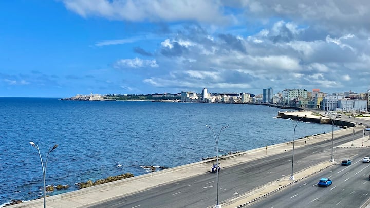 Vista Panorámica A Malecón (Capitolio Y Morro) - Havana