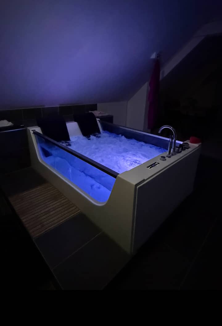 Balnéo De L’ancre Suite Privée - Albert