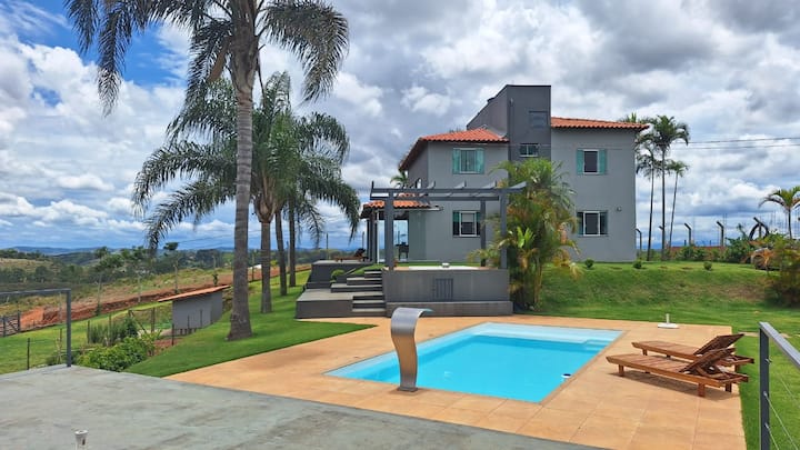 Refúgio Em Juiz De Fora: Natureza, Wi-fi E Piscina - Juiz de Fora