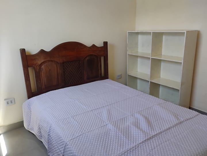 Quarto E Cozinha Em Camburi - São Sebastião