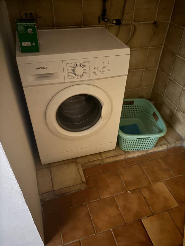 Apartment Mit Küche, Doppelbett, Tv, S-bahn 5 Min - Dietzenbach