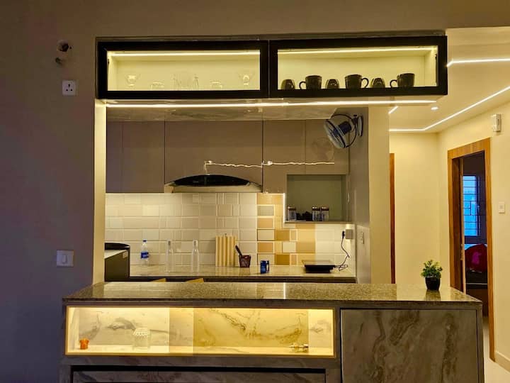 Srishti Sky Home|20th Floor Views•pool•gym •Luxury - China