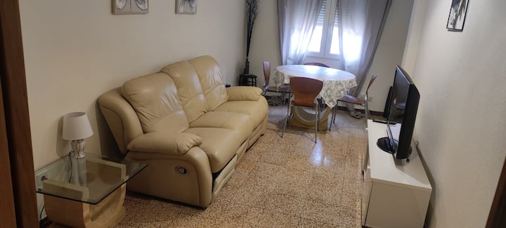Apartamento Esperanza, Céntrico Con Garaje - Valladolid, España