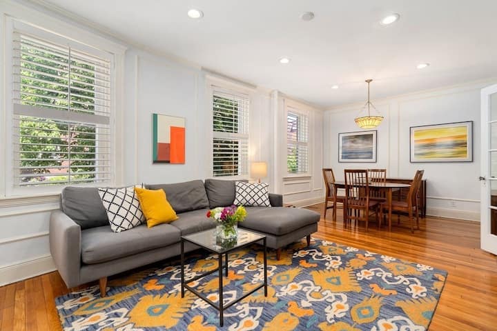 Great 4 Bed 2 Bath In Quiet Hunting Meadows! - Brunswick, OH