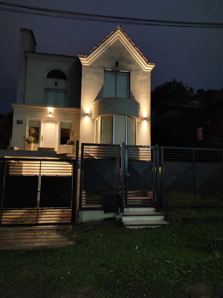 Luxury House - Villa Gesell