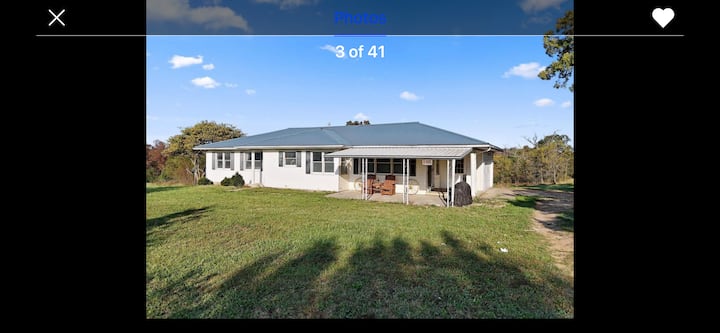Spacious Country Getaway - Graham Cave State Park, Danville