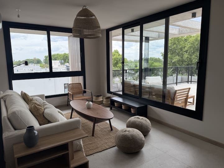 Apartamento Nuevo En Housing Carrasco - Montevideo