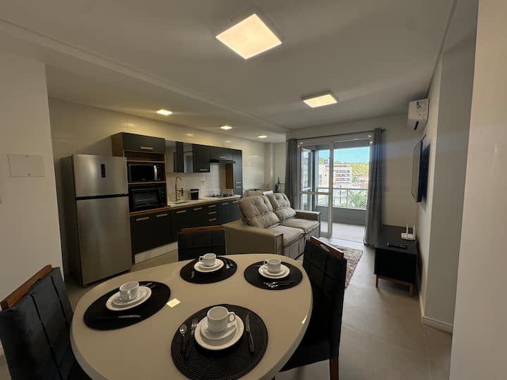 Apartamento Frente Mar Com Elevador Em Palhoça - Palhoça