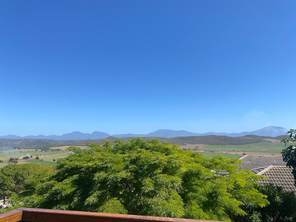 ビーチ近くの快適な山の景色を楽しめるワンルーム - 借りられるアパート - Klein Brak River, Western Cape ...