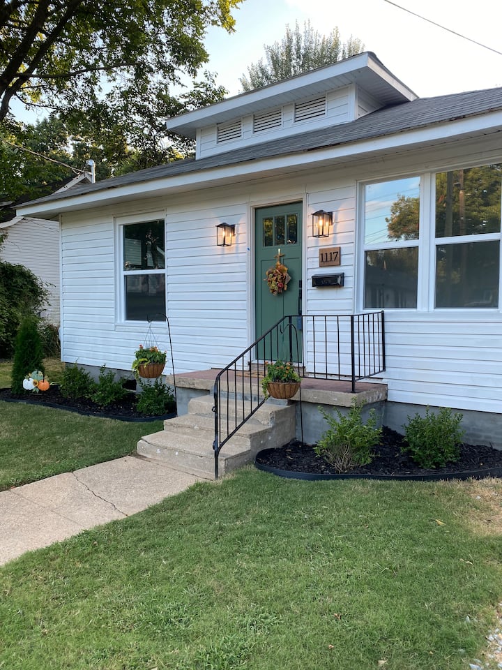 Cozy Home In The Heart Of Jonesboro - Jonesboro, AR