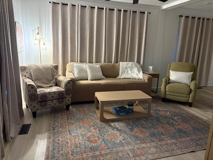 June Specials! Cozy Home In Heart Of Dtwn Jboro - Jonesboro, AR
