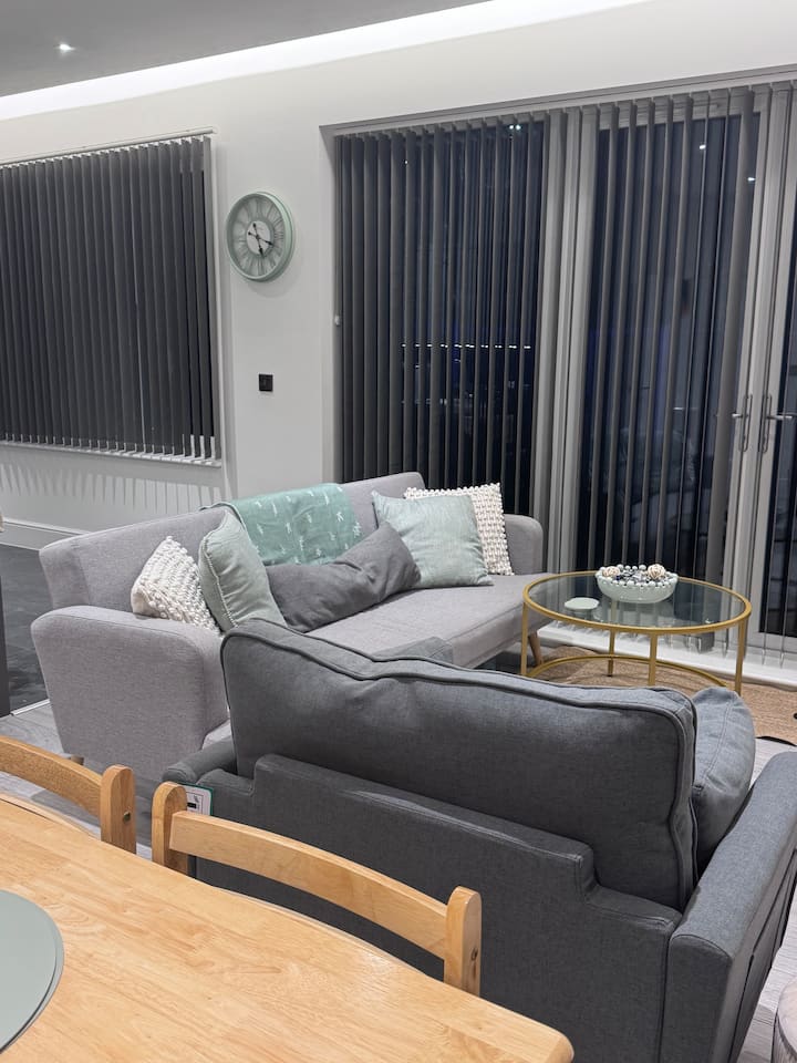 Hutton Lofts No 2 - Brentwood