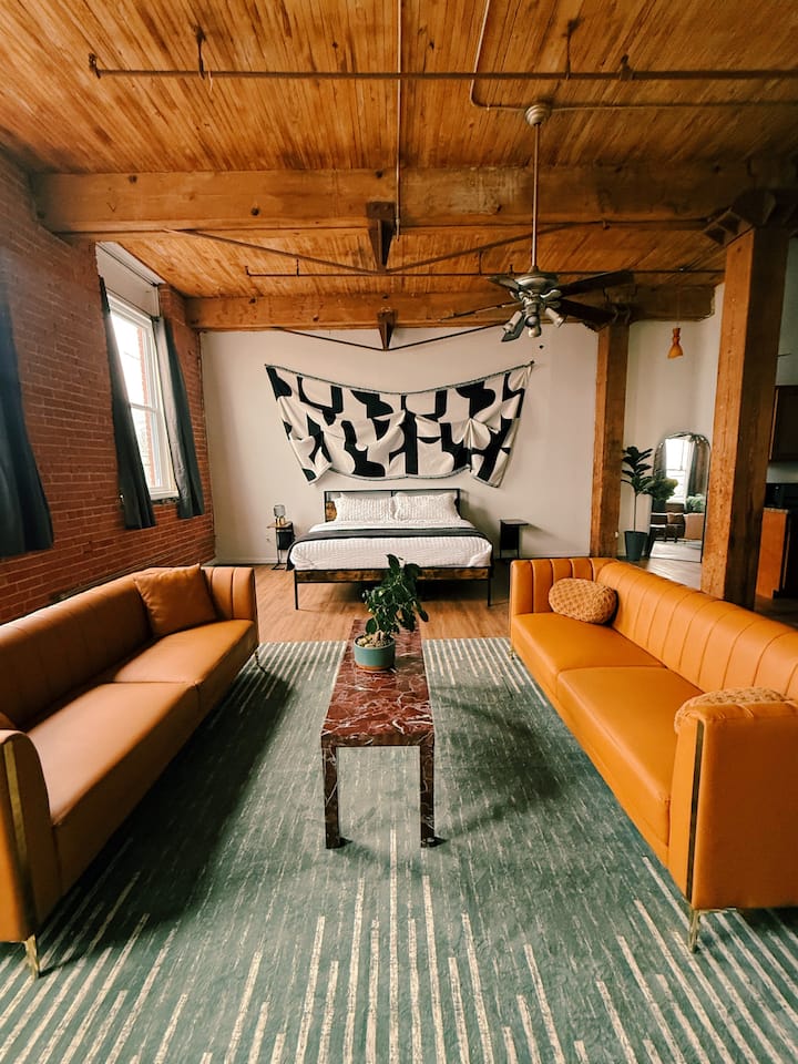 420 Friendly Artsy Walk Riverfront Loft King Bed - Détroit, MI